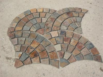 China Natural Rusty Slate Fan Flagstone 2cm 3cm Patio Pavers Outdoor Walkway Stone for sale