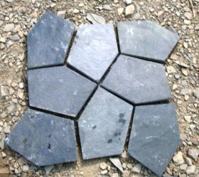 China Black Split Face Slate Flagstone Natural Slate Meshed Flagstone Walkway Exterior Flooring 1.2-1.5cm for sale