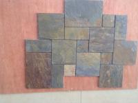 China Rusty Split Face Slate Flagstone Patio Paving Stone 706x704mm Natural Slate Pavers for sale