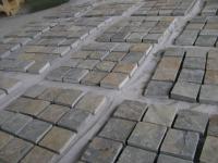 China Rusty Split Face Slate Flagstone Driveway Natural Paving Stone 400x400x30mm for sale