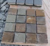 China Rusty Split Face Slate Flagstone Driveway Natural Paving Stone 400x400x30mm for sale