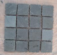 China Grey Slate Flagstone Pavers 400x400mm Natural Stone Patio Walkway Flooring Tumbled Edge for sale
