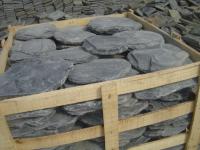 China Natural Black Slate Stepping Stones Round Garden Pavers 30-60cm CE Certified for sale