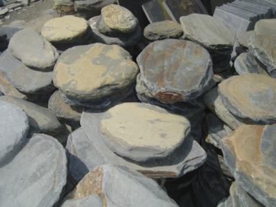 China Natural Rusty Slate Stepping Stone 30x30cm Multicolor Garden Pavement for Patio Decoration for sale