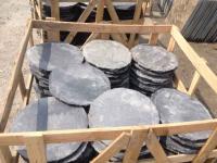 China Black Slate Round Stepping Stones 30x30cm Natural Garden Pavers Patio Stone for sale