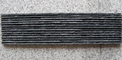China Black Slate Waterfall Ledgestone 600x150mm Natural Split Wall Panel for sale