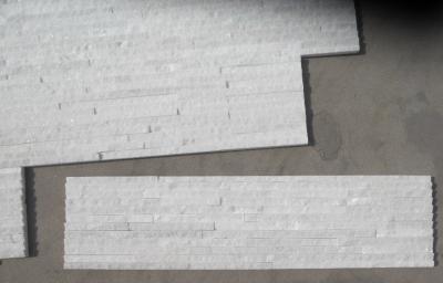China Snow White Quartzite Waterfall Ledgestone Thin Stone Veneer 600x150mm Wall Panel for sale