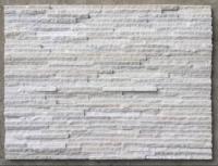 China Ivory Quartzite Waterfall Ledgestone 600x150mm Thin Stone Veneer for Wall Cladding for sale