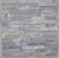 China Forest Green Quartzite Thin Stone Veneer 600x150mm Natural Split Wall Cladding for sale