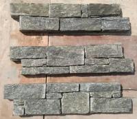 China Cemented Green Quartzite Stacked Stone 600x150mm Natural Wall Ledgestone for Outdoor Indoor for sale