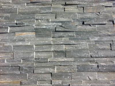 China Rough Grey Slate Stone Veneer Cladding 600x150mm Natural Stacked Stone Panel for sale