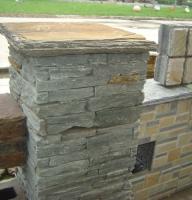 China Rusty Slate Wall Caps Natural Stone Pillar Caps 55x55x4-5cm Outdoor Column Top for sale