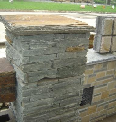 China Green Slate Column Natural Stone Pillar 40x40x30cm Outdoor Gate Pillar for sale