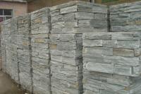 China Green Slate Column Natural Stone Pillar 40x40x30cm Outdoor Gate Pillar for sale