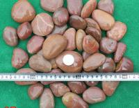 China Natural Red Polished Pebble Stones 3-5cm for Landscaping Decoration for sale