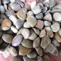 China Natural Polished Pebble Stones 3-5cm Multicolor River Cobbles for Landscaping Decoration for sale