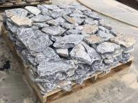 China Yellow Quartzite Random Flagstone 2.5-3.5cm Tumbled Crazy Stone for Patio Flooring for sale