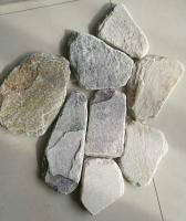 China Yellow Quartzite Tumbled Random Flagstone 30-50cm Natural Paving Stone for Patio for sale