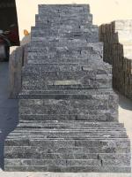 China Black Quartzite Ledgestone Natural Split Face Stone Veneer 600x150mm Wall Cladding for sale