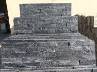 China Black Quartzite Ledgestone Natural Split Face Stone Veneer 600x150mm Wall Cladding for sale