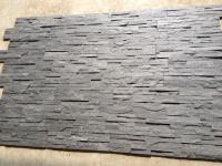 China Black Slate Split Face Stacked Stone Veneer 600x150mm Natural Thin Stone Cladding for sale