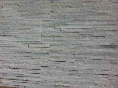 China White Quartzite Ledgestone Waterfall Shape 600x150mm Natural Split Thin Stone Veneer for sale
