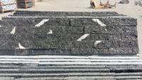 China Lightning Black Galaxy Granite Stacked Stone Veneer 600x150mm Natural Split Wall Cladding for sale