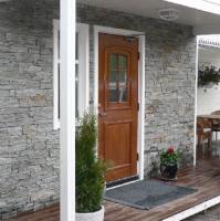 China Grey Slate Zclad Stacked Stone Natural Stone Cladding 80kgs/m2 Outdoor Wall Panels for sale