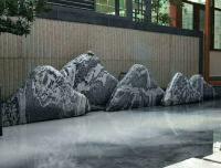 China Grey Granite Landscape Boulders 60-120cm Natural Garden Decorative Stone for sale