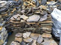 China Iron Rust Sandstone Random Flagstone Natural Irregular Pavers 10-35cm 2-3.5cm for sale