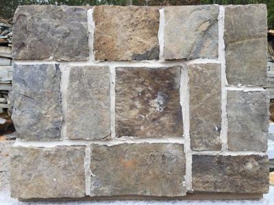 China Natural Rusty Sandstone Wall Cladding Tiles 10-30cm Rust Stacked Stone for Retaining Walls for sale
