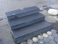 China Natural Black Slate Stairs Honed Finish 2780kg/m3 Density Custom Sizes for sale