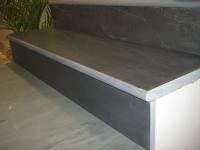 China Natural Black Slate Stairs Honed Finish 2780kg/m3 Density Custom Sizes for sale
