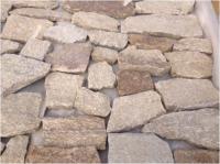 China Sesame Yellow Granite Random Flagstone 30-50cm Natural Paving Stone for Landscaping for sale