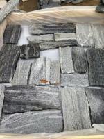 China Grey Granite Field Stone Veneer Loose Ledgestone Random Thin Stone 2-3.5cm Thickness for sale