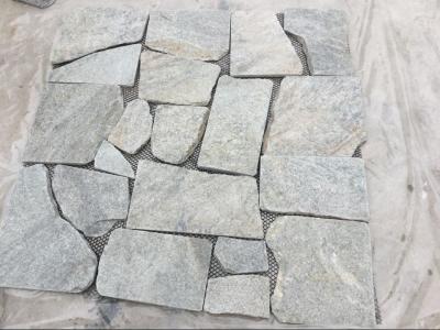 China Green Quartzite Random Flagstone 2-3.5cm Natural Split Crazy Stone for Patio Flooring for sale