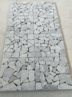 China Blue Limestone Tumbled Gravels on Mesh 500x500x25mm Flagstone Pavers for Walkway Wall Tiles for sale
