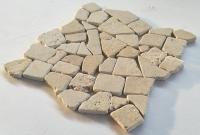 China Beige Travertine Gravel Mosaic Tile 305x305mm Natural Stone Wall Tile Tumbled Brushed for sale