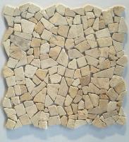 China Beige Travertine Gravel Mosaic Tile 305x305mm Natural Stone Wall Tile Tumbled Brushed for sale