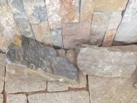 China New Oyster Quartzite Random Flagstone 2.5-3.5cm Natural Finish Irregular Crazy Stone for Walkway for sale