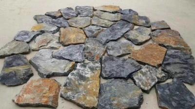 China Blue Limestone Random Flagstone 2.5-3.5cm Natural Split Finish for Flooring and Wall Decoration for sale