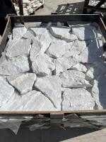 China White Marble Random Flagstone Wall Cladding Natural Split Finish 2.5-3cm Thickness for Interior Exterior for sale