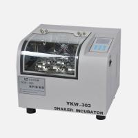 China Biochemical Lab Thermo Microplate Shaker , 34L 26mm Thermostatic Incubator for sale
