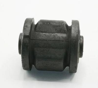 China Rear Lower Arm Bushing 48725-12460 for Toyota Camry ACV30 1988-2016 High Quality Rubber for sale