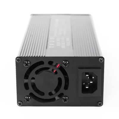 China 1000W Waterproof Battery Charger 12V-72V for Lead Acid LiFePO4 Lithium Ion with 25A 20A 15A 10A for sale