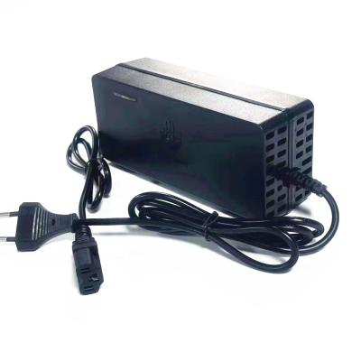China 48V 60V 72V 3A 5A Lithium Battery Charger for E-Forklifts AC100-240V Input for sale