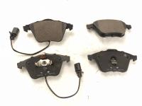 China VO LVO S40 V50 Auto Parts Brake Pads Front Brake Pad 30793618 3074203 for sale