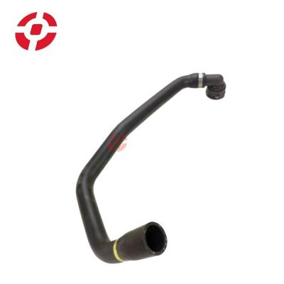 China Engine radiator coolant hose OE LR006135 Cooling System Coolant water hose Rubber hose pipe  for Land Rover Radiator upper  pipe for sale