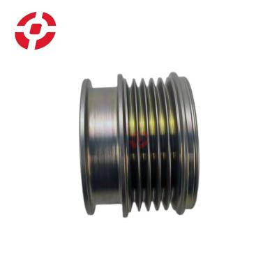 China Unidirectional overrunning clutch Freewheel clutch pulley for VO LVO One-way wheel OE 30667682 Embrague de rueda libre unidireccional for sale