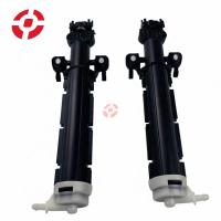 China Front headlight washer water spray jet for Volv o Headlight cleaning motor jet 30784344 30784345 for sale